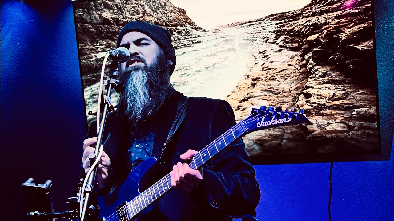 Sassy Squatch live @ Gepetto’s Open Mic 2/12/2025 - YouTube