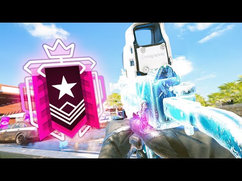 How an EMERALD plays siege… - YouTube