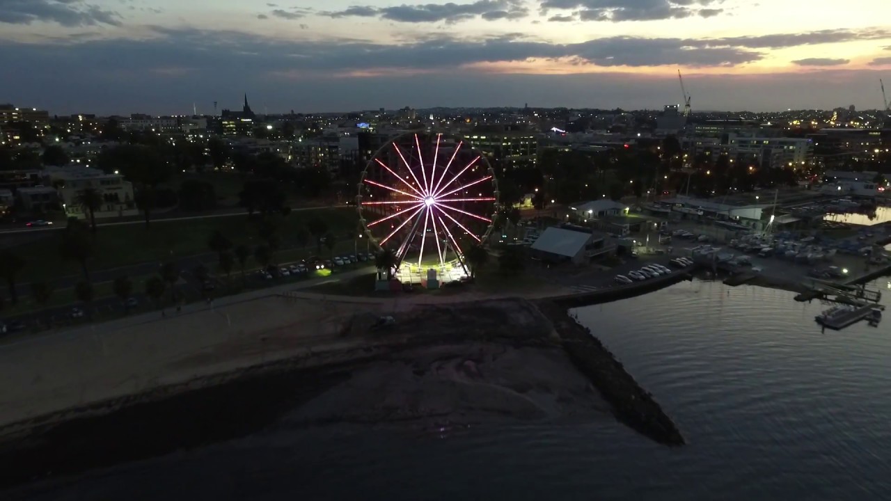 ferris wheel geelong - YouTube