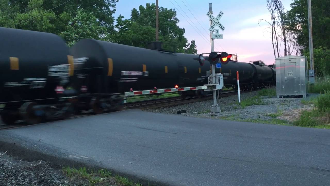 CSX tank train - YouTube