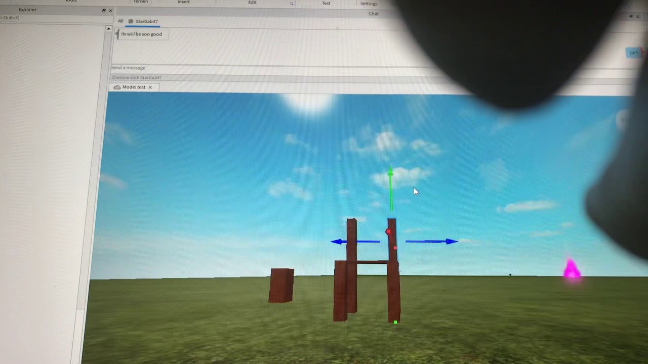 How to make a cool looking chair in roblox studio! - YouTube