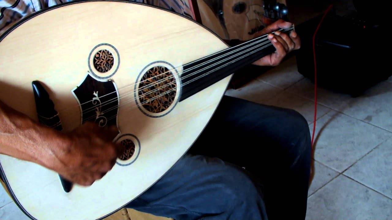 YAWE :: ARAB STRING INSTRUMENT OUD - YouTube
