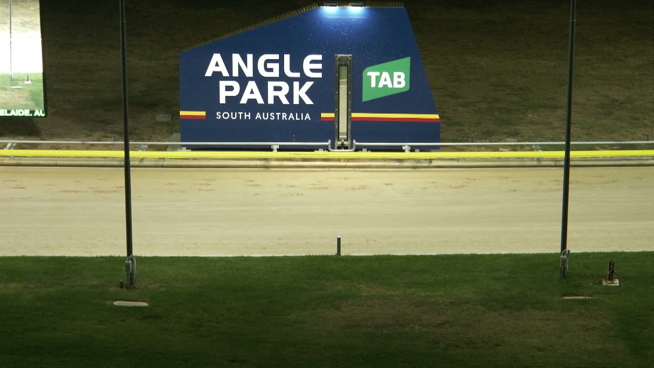 Angle-Park-17012022-Race-10 - YouTube