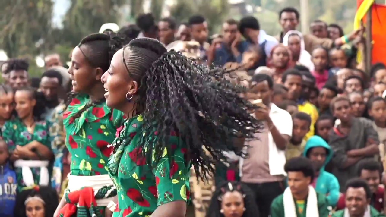 Ethiopian girls festival - ASHENDIYE (The girl's festival) in Lalibela ...