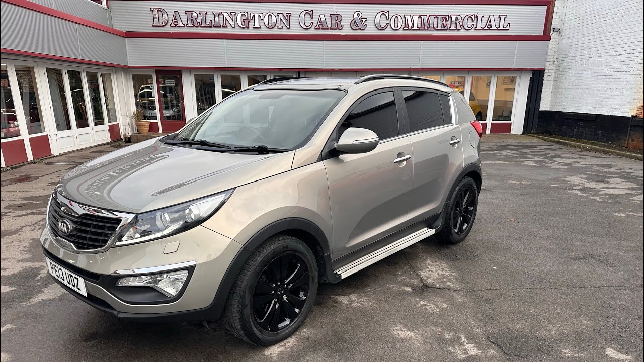 KIA SPORTAGE1.7 CRDi EcoDynamic suv only 64,000 miles 11 service stamps ...