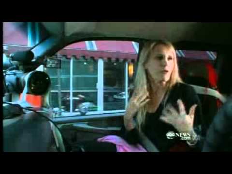 Australia's GPS Girl becomes a cabaret singer - YouTube