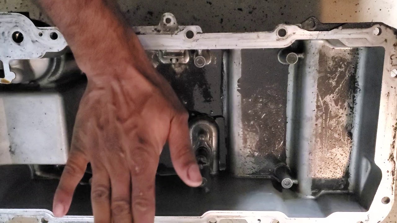 LS4 Oil pan upgrades and differences - YouTube