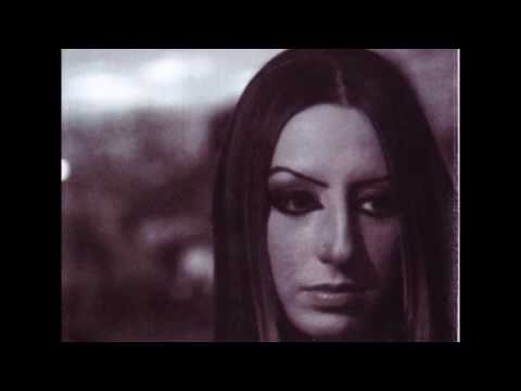 Gülizar Tiryaki -  Gel Gönül Gidelim Aşk Ellerine        Albüm: Yürekte Türküler