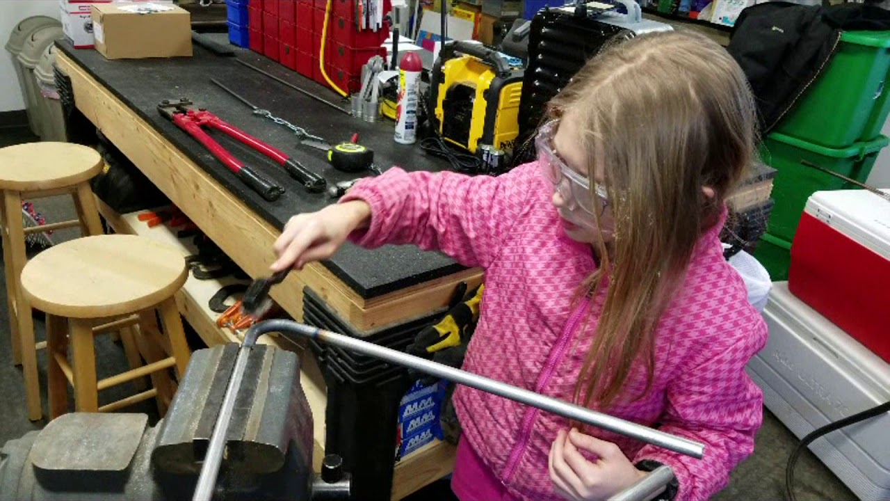 DIY Farm Welding Triangle Dinner Bell - YouTube