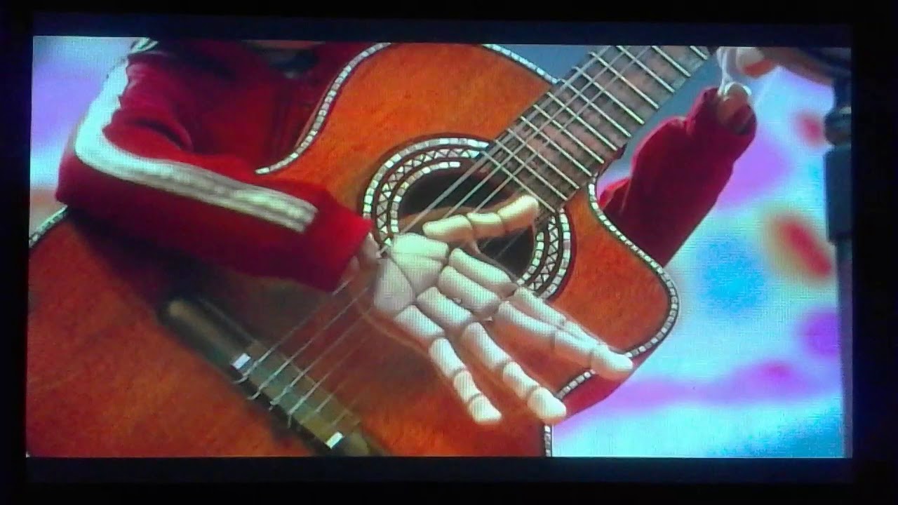 Poco loco - Película Coco - YouTube