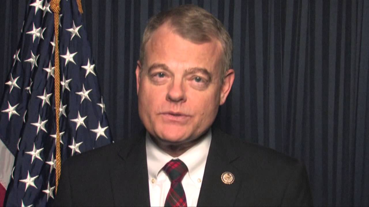 Congressman Mike McIntyre addresses the Commonwealth Prayer Breakfast ...