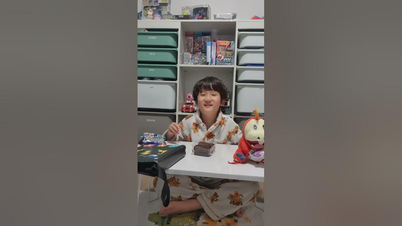 포켓몬 빵 제 5탄 돌아온 로켓단의 초코롤 근데 띠부실 결과가 Youtube