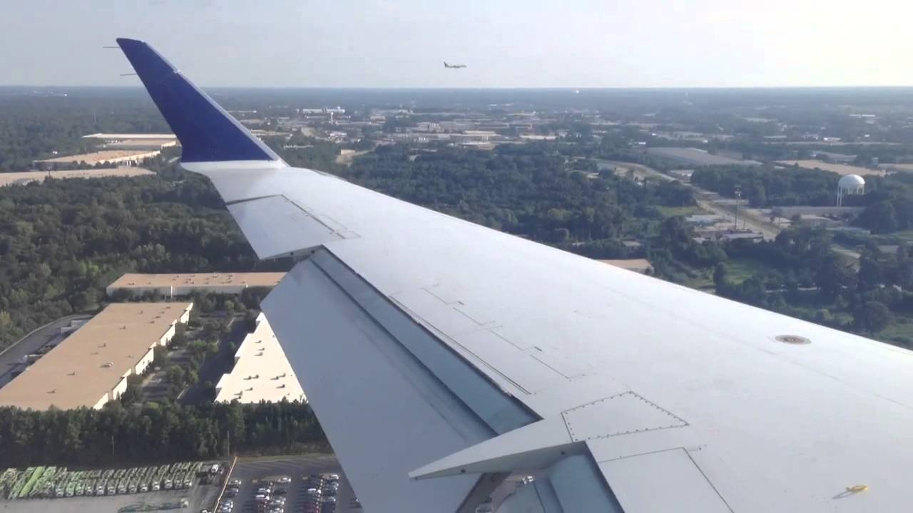 Delta CRJ 900 landing in ATL - YouTube