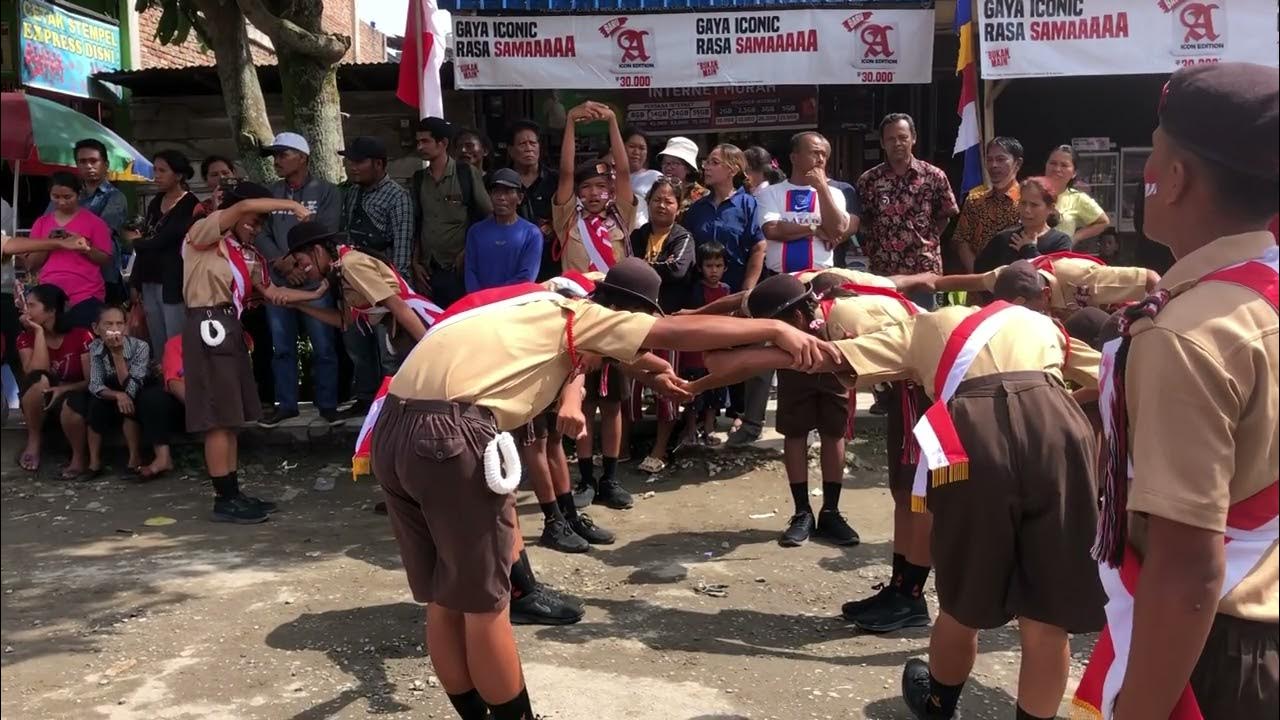 Lomba Gerak Jalan Kreasi SMP N 1 Laguboti - YouTube