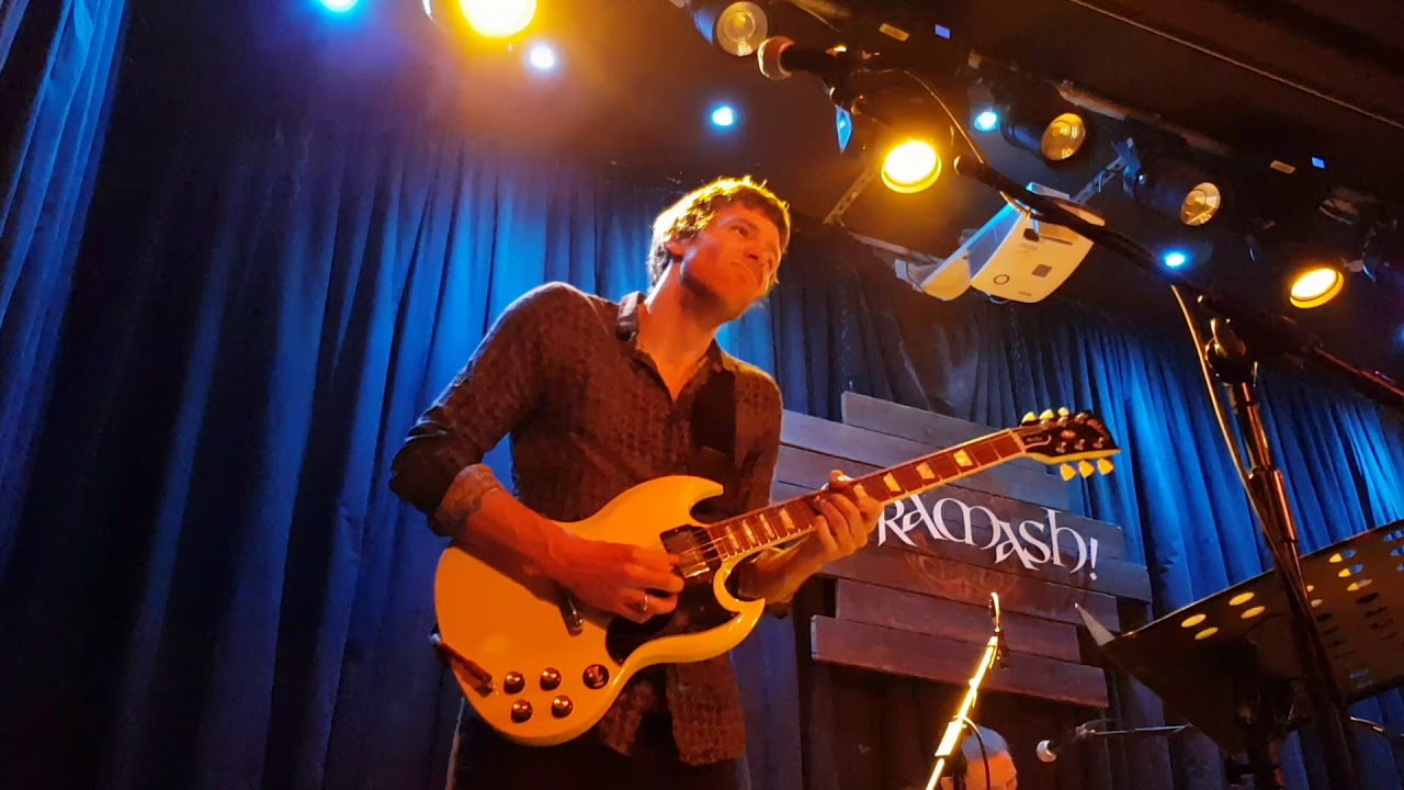 Jon Mackenzie Band - 4. The Weight - YouTube