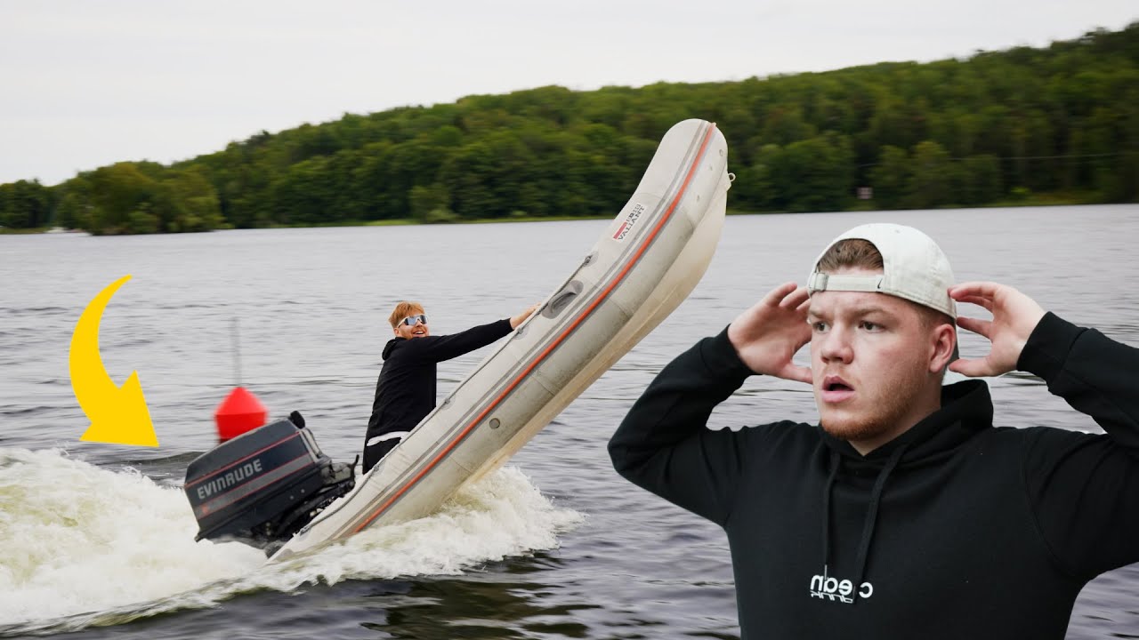 KÖPER SVERIGES MINSTA BÅT OCH SÄTTER EN FÖR STOR MOTOR PÅ! - YouTube