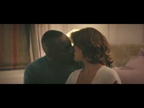 Idris Elba Interracial kiss 100 streets