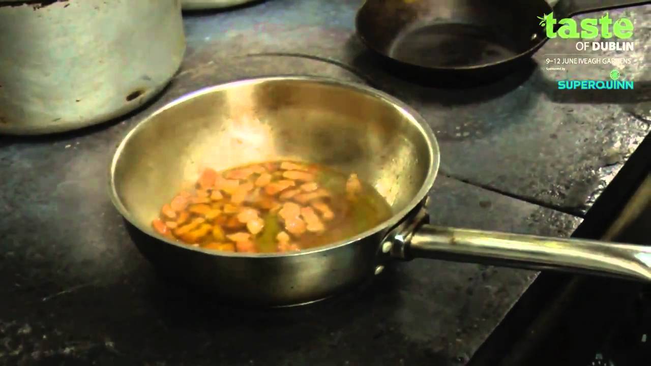 Stephen Gibson of Pichet Restaurant, Cooking Demo - YouTube