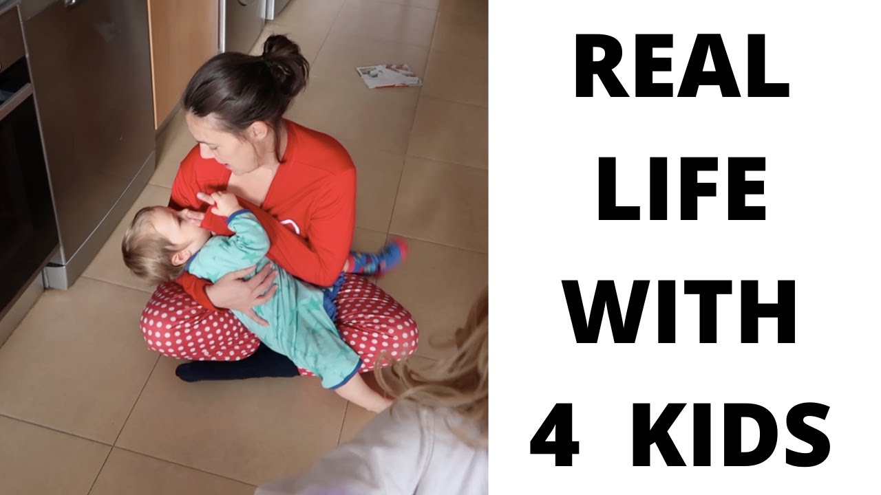 REAL LIFE WITH 4 KIDS AGED 6 AND UNDER - YouTube