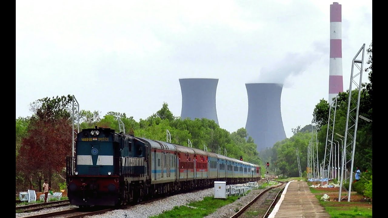 Train skipping Nandikur power plant railway station at top speed ...