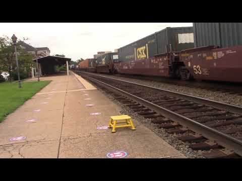 MVI 1934 csx Q031-08 intermodal train with the happy in alexandria va ...