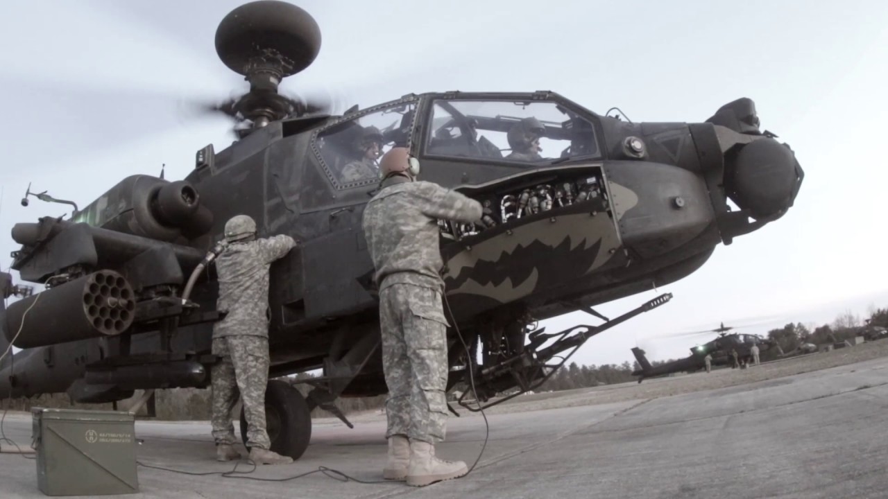AH-64 Aerial Gunnery - YouTube