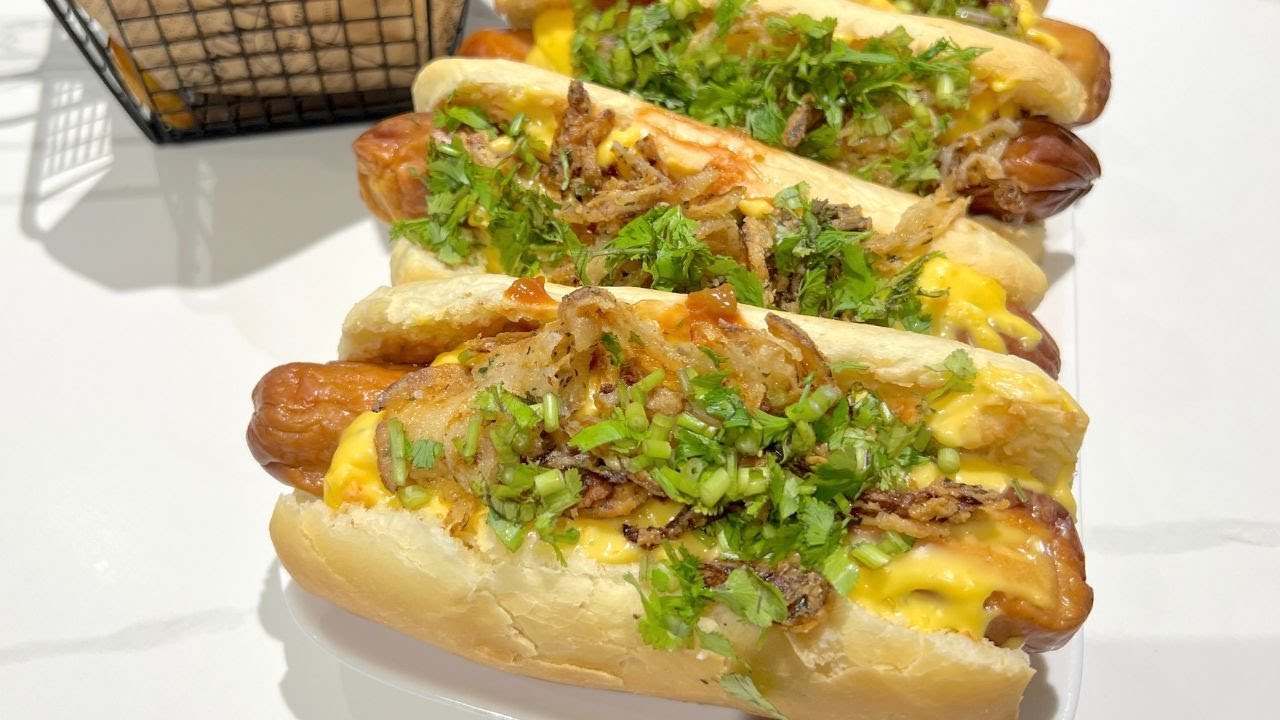 RECETTE DE HOT DOG 🌭 INRATABLE 100 % MAISON 🌭🌭 - YouTube