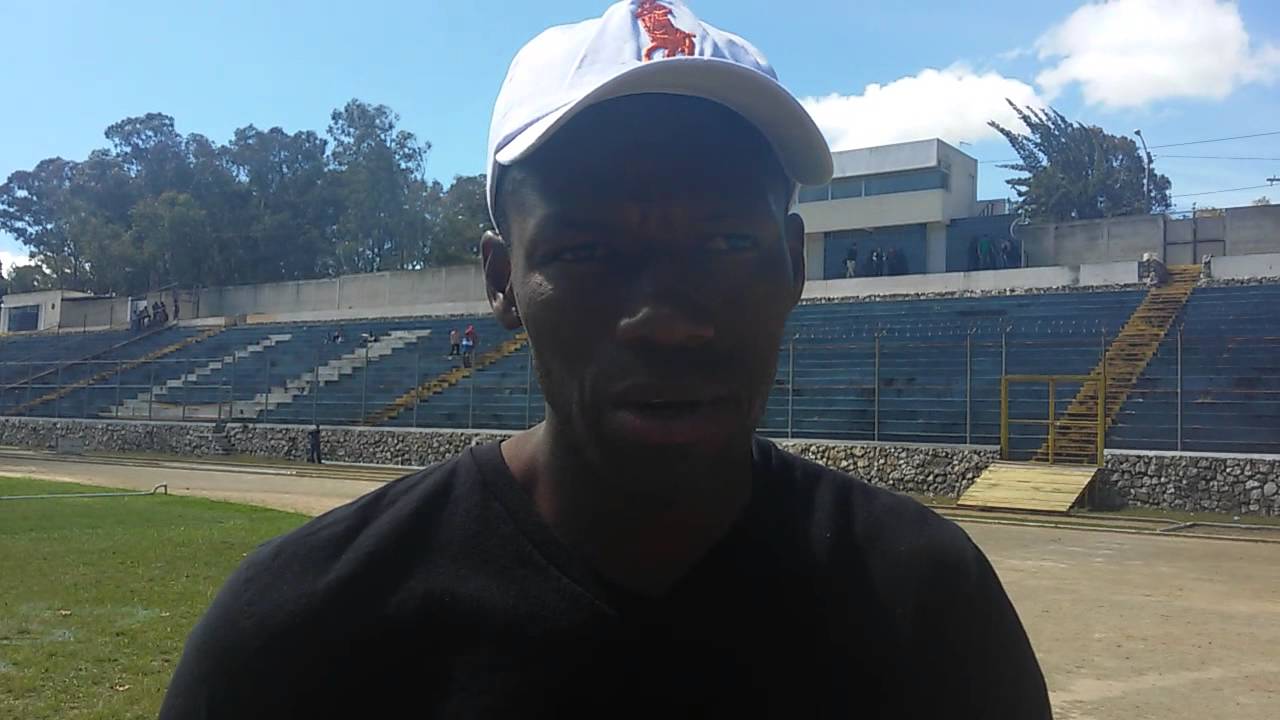 Carlos Asprilla nuevo reto con la USAC - YouTube