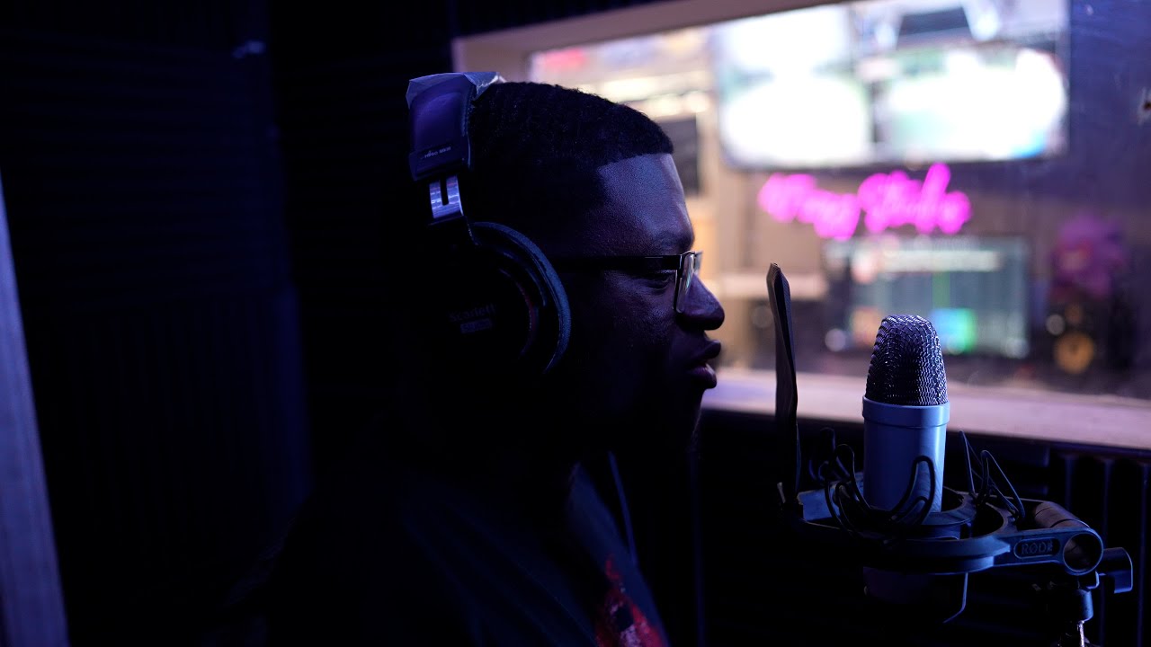 How To Become A Scam Rapper . . . - YouTube