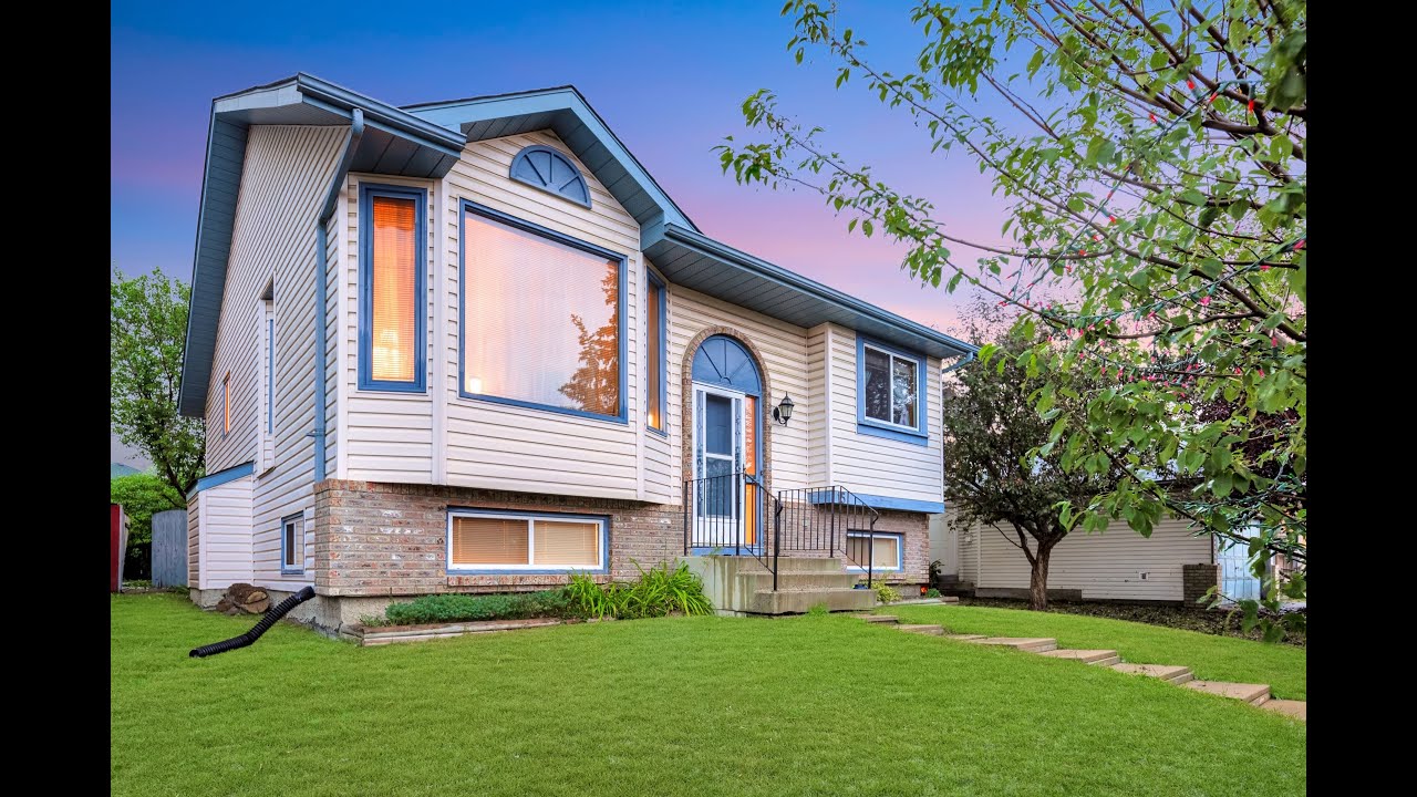 WELCOME HOME to 15 Harvest Glen Rise NE - YouTube
