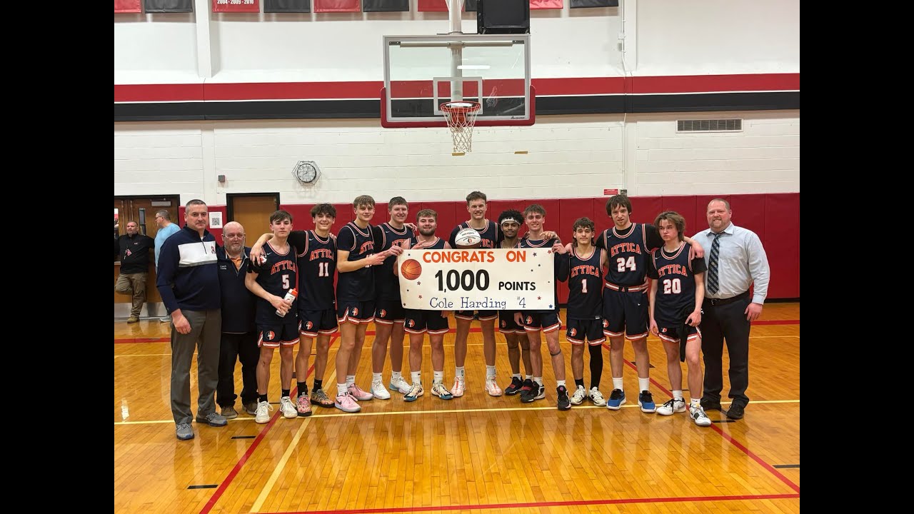 Cole Harding scores 1,000th career point - YouTube