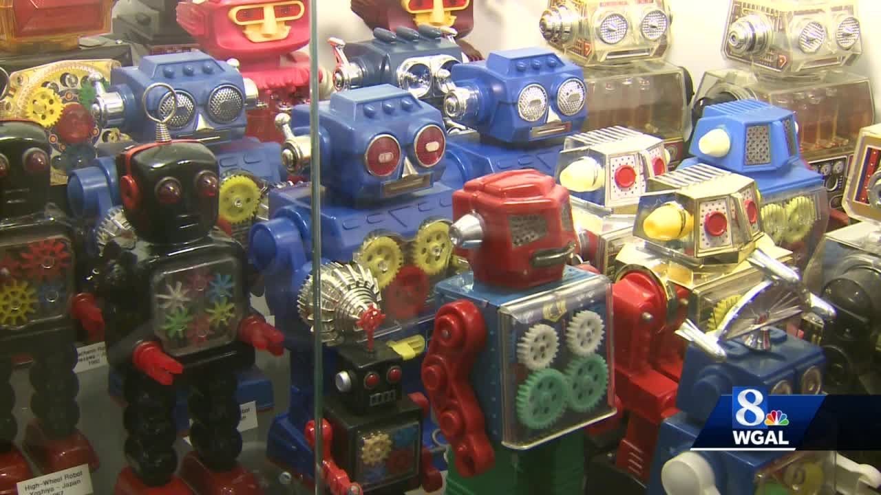 Take a look inside a toy robot museum in Lancaster County - YouTube