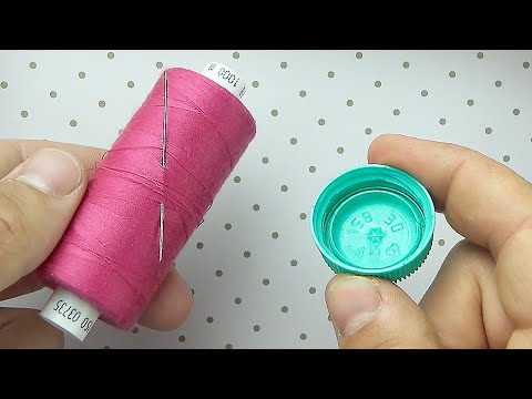 EASIEST WAY TO THREAD A NEEDLE - Life hack with threading a needle with ...