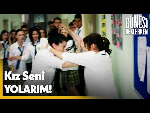 Zeynep, Melis'i Fena Yoldu! - Güneşi Beklerken