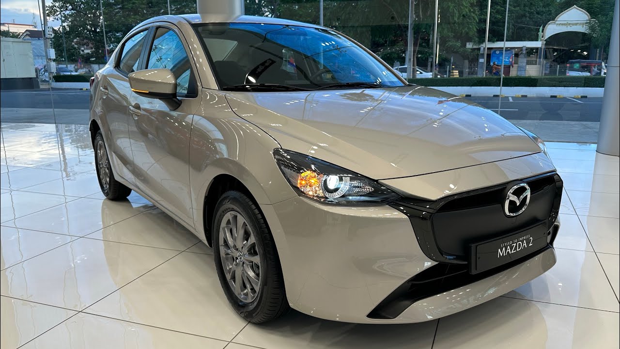 (Wow) Color 2024 MAZDA 2 Skyactiv Platinum Color / Review interior and ...