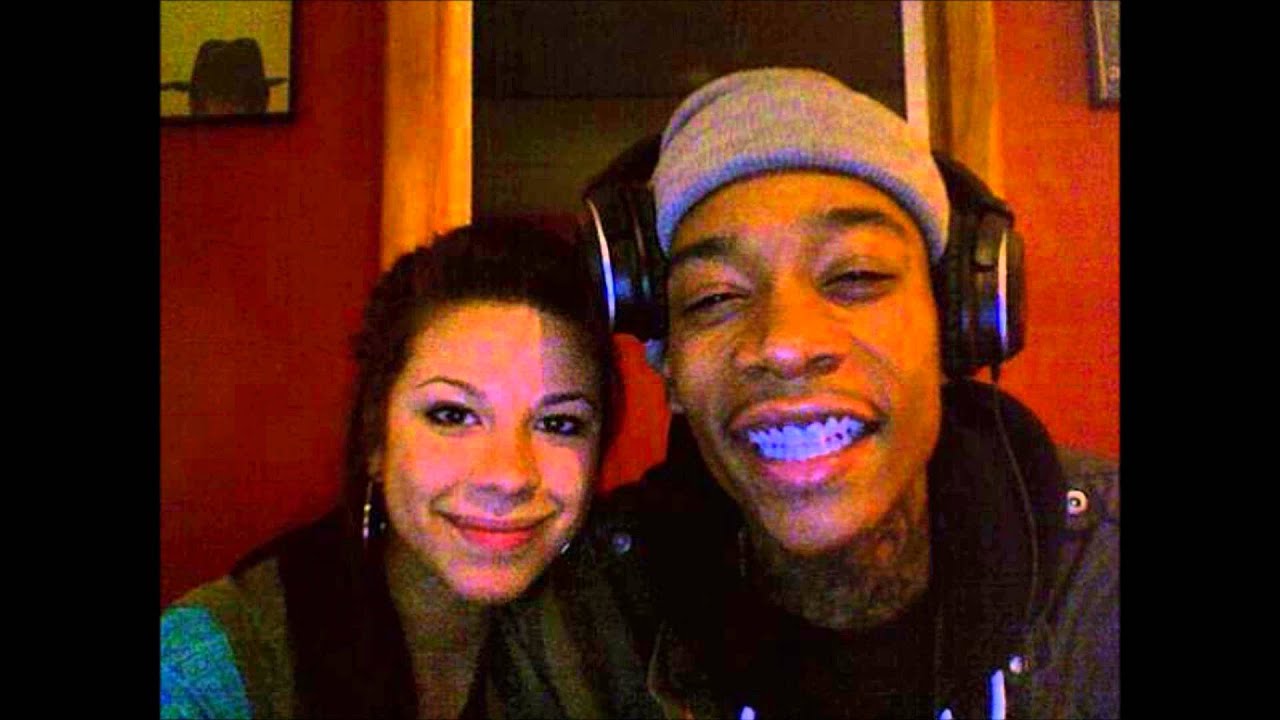 Wiz Khalifa ft. Vali Porter - Sometimes - YouTube