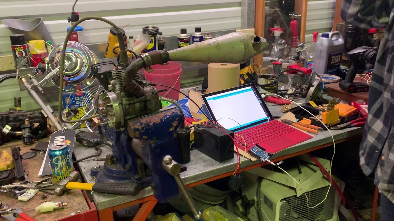 Custom 2 stroke ignition system (P1) - YouTube