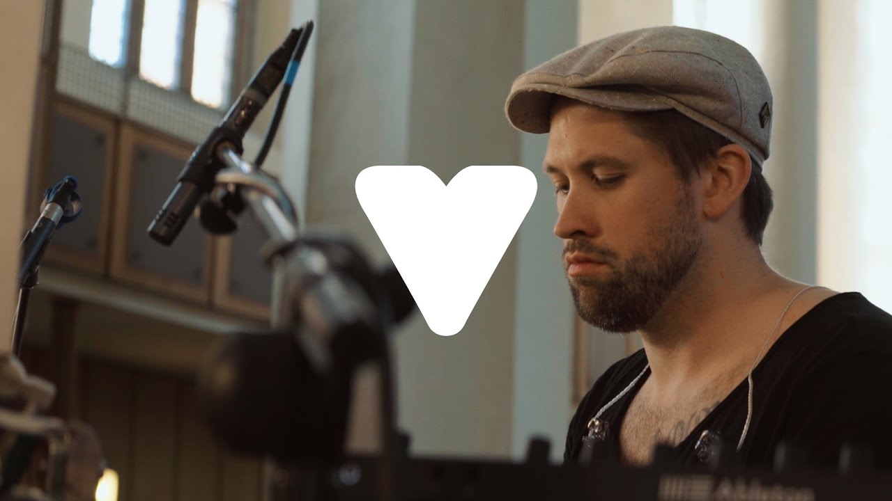 BonnLive: Karl Thesing @ Kreuzkirche Bonn - YouTube