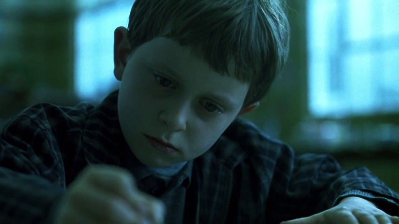 Kruh - trailer - YouTube