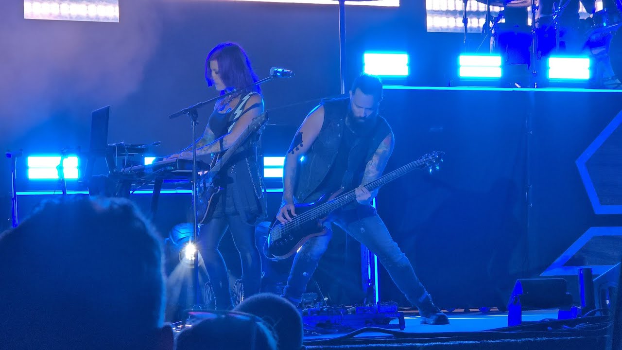 Skillet - Rebirthing (Live) | Moonshine Amphitheater 2024 - YouTube