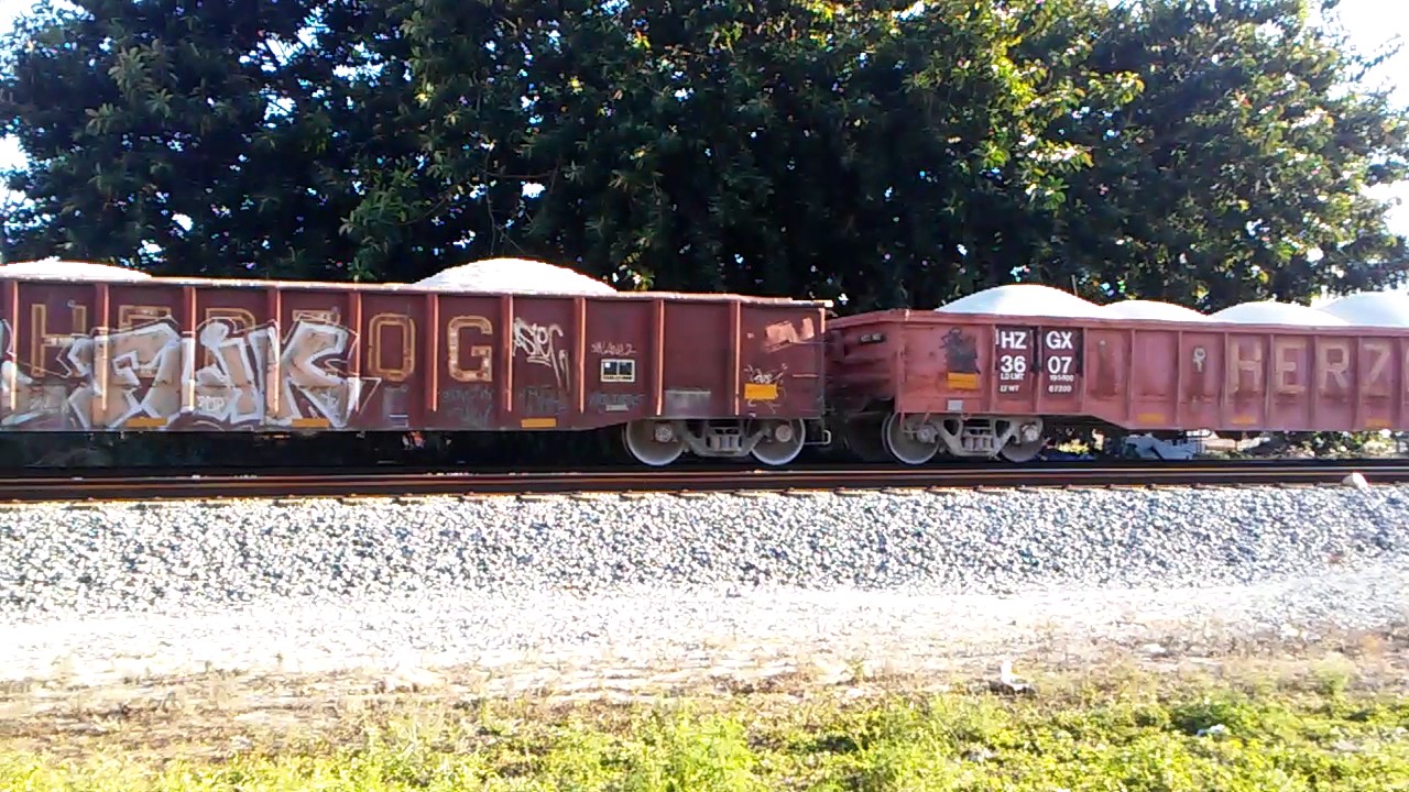 FEC 292-07 Unit rock train (Part 1) - YouTube