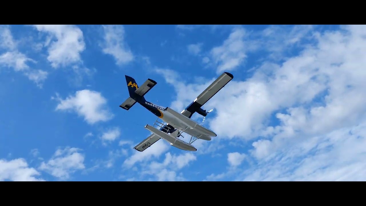 Twin Otter landing overhead! - YouTube