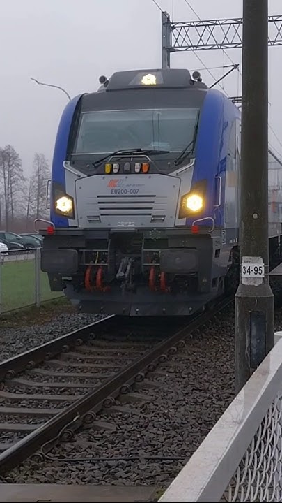 Odjazd IC STRZELECKI z EU200-007 na stacji Nowy Tomyśl #train #pkp #kolej #railway #eu200 # ...