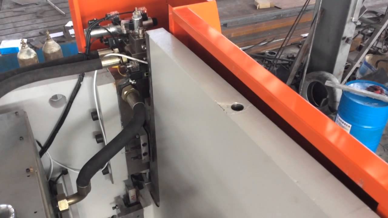 Cybelec touch12 control system for CNC electric-hydraulic metal sheet ...