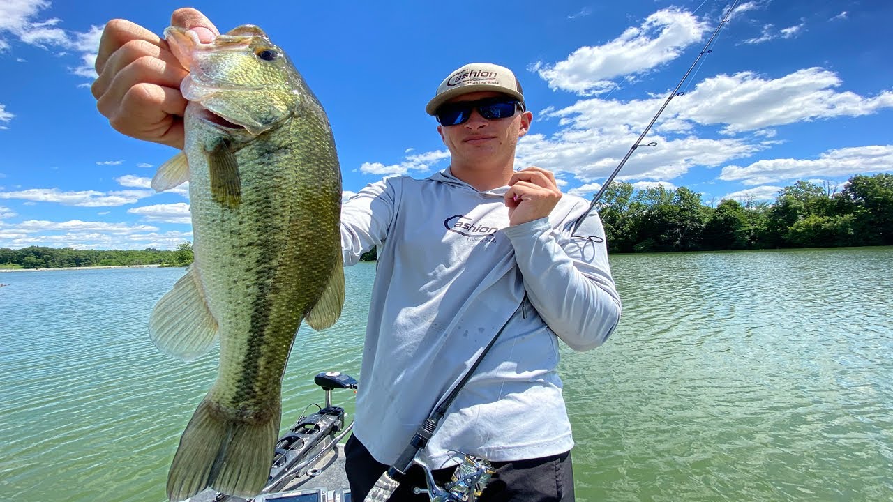 Largemouth Bass Fishing in PA 2021!! - Hammering them on the DROP-SHOT ...