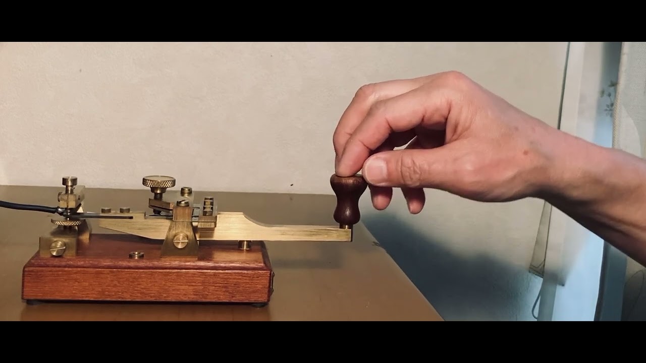 Swedish straight Key, demonstration - YouTube