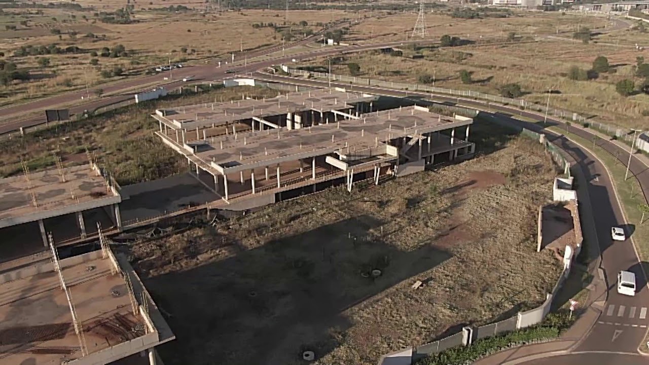 Building along the R25 Road In Centurion - YouTube