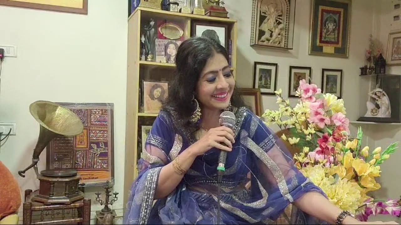 Sanjeevani Bhelande Live | 12 April |old songs - YouTube