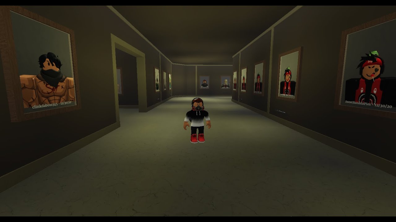 Visit a portrait gallery in Roblox - YouTube