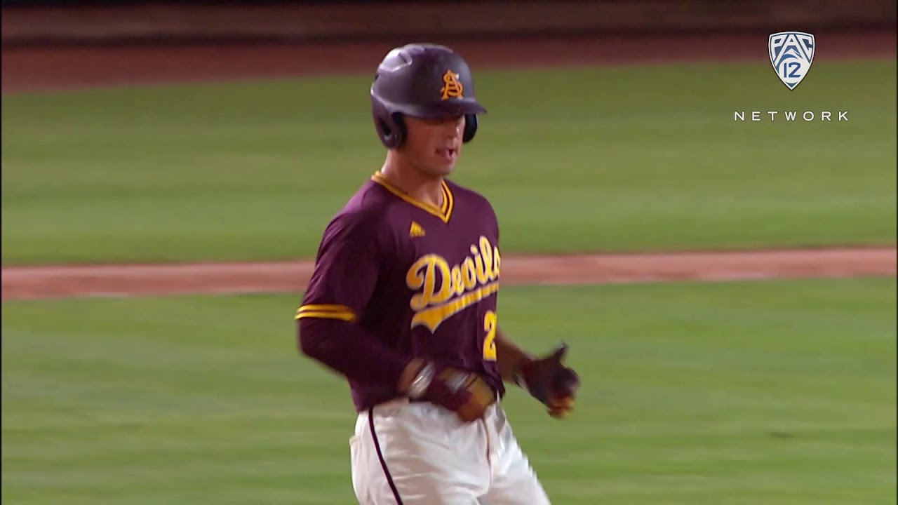 Cal Baseball: Jonah Davis bobbles pop fly, then makes miraculous ...